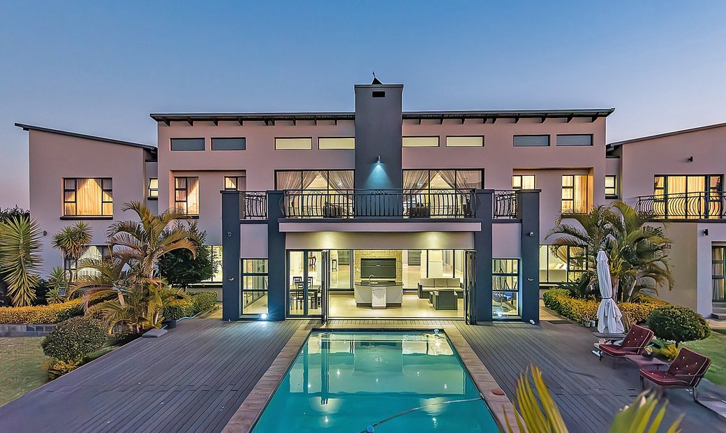 Timeless Luxury Redefined In Delportshoop, Northern Cape, South Africa ...