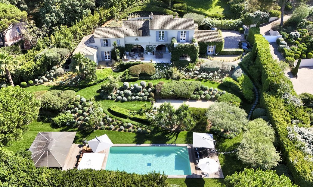 Property In A Private, Serene In Ramatuelle, Provence Alpes Côte D'azur ...