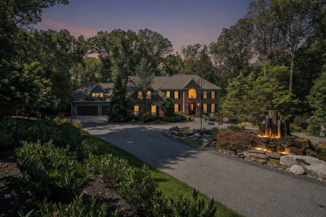 Four Ponds In Lutherville Timonium, Maryland, United States For Sale ...