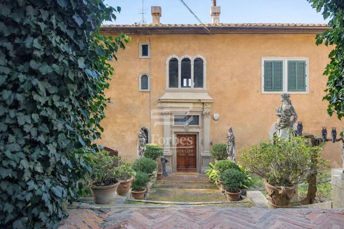 Historic Villa With Garden For Sale In Poggio Gherardo, Tuscany, Italy ...