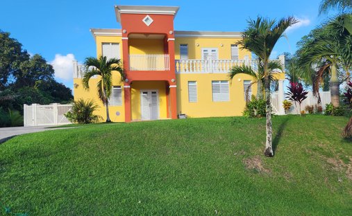 Luxury mountain view homes for sale in Tejas, Humacao, Puerto Rico ...