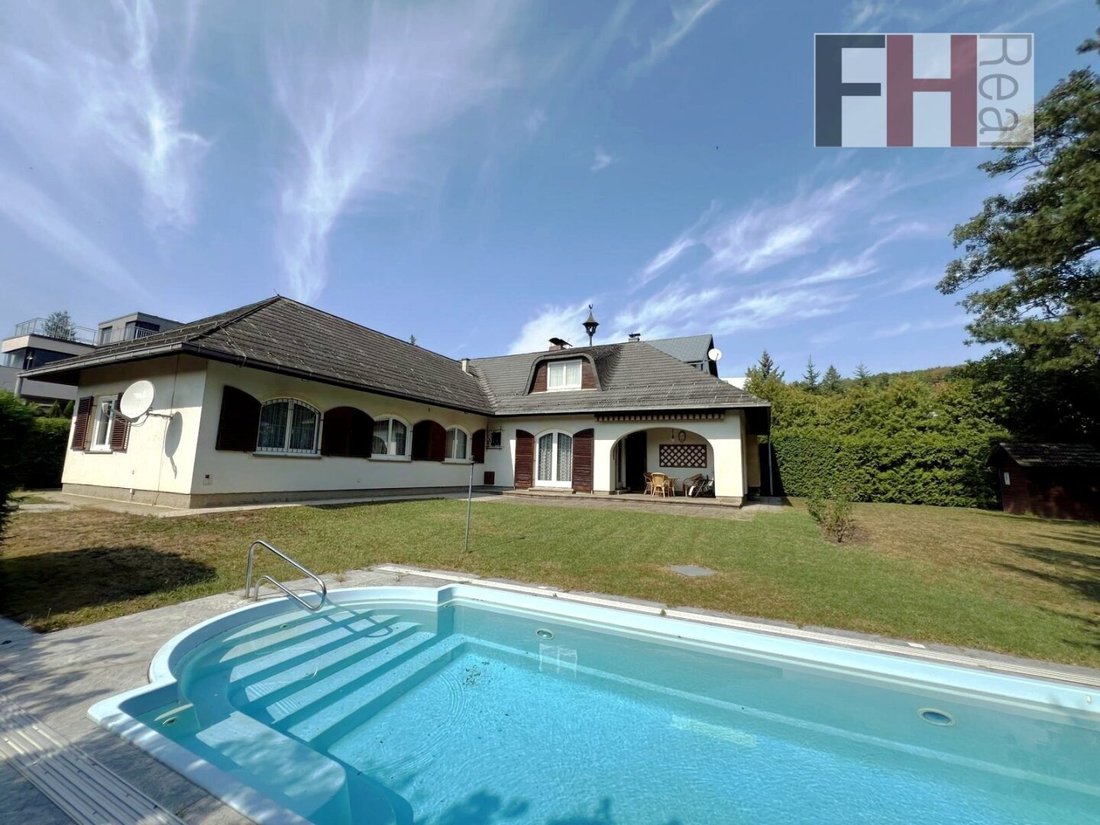 Provisionsfrei! Solider Bungalow Mit Viel In Gablitz, Lower Austria ...