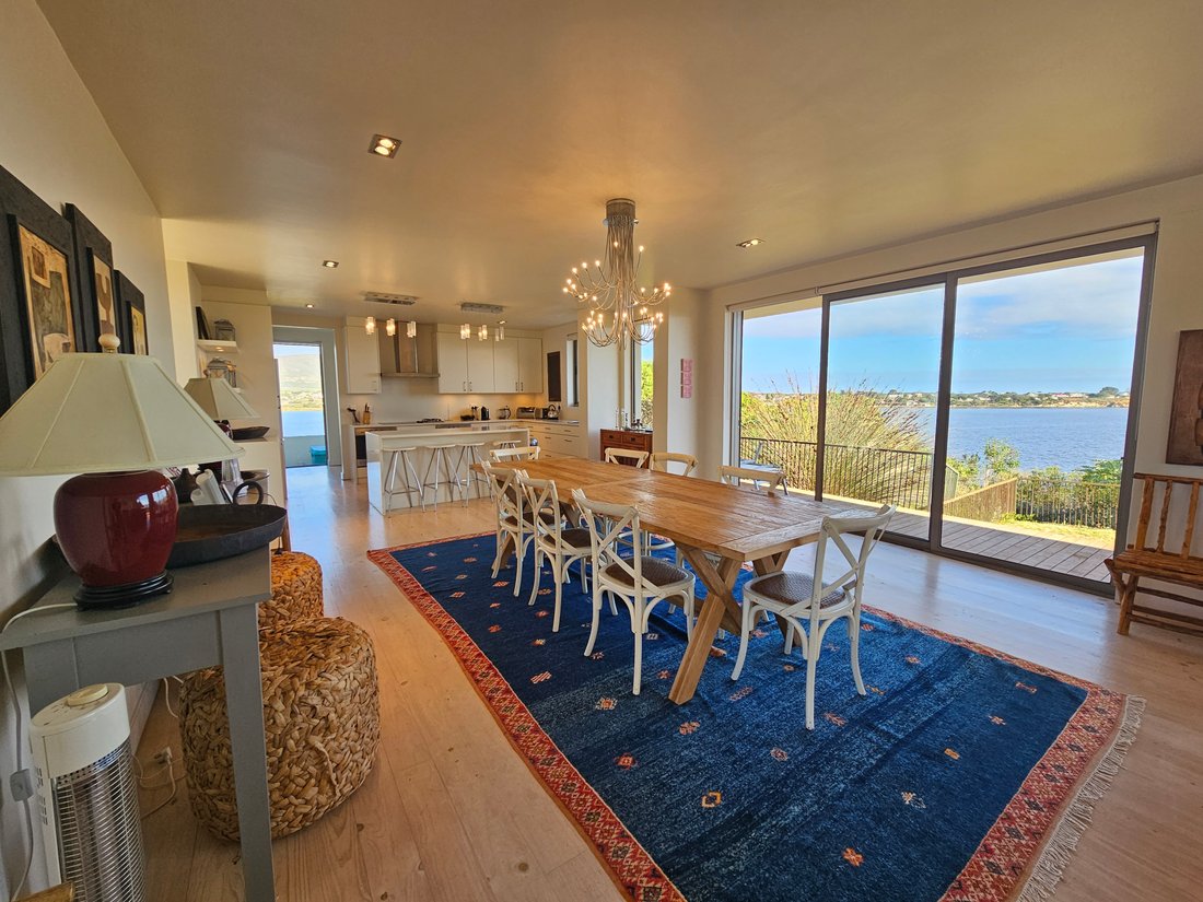 Stunning Family Home On The Lagoons In Hermanus, Western Cape, South ...