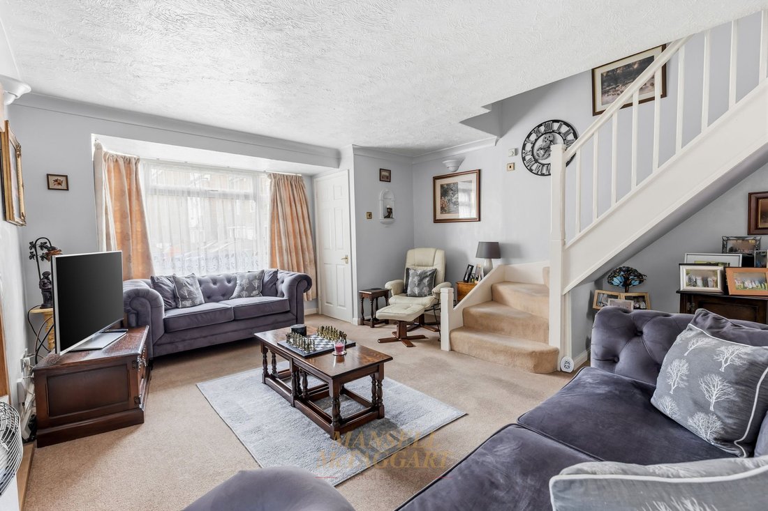 House Horley In Horley, England, United Kingdom For Sale (17436496)