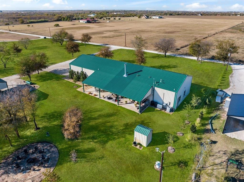 Single Family Residence In Tioga In Tioga, Texas, United States For ...