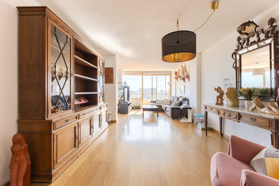 Home With Magnificent Views And 3 Parking Spaces En La Zaidía, Valencia ...