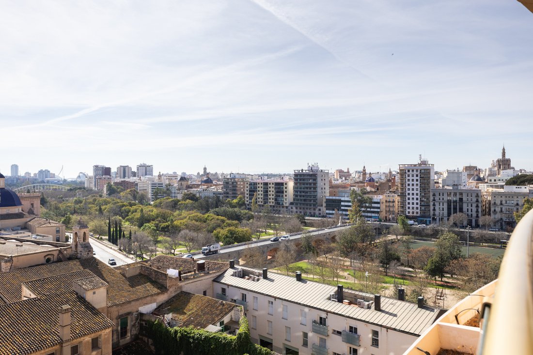 Home With Magnificent Views And 3 Parking Spaces En La Zaidía, Valencia ...