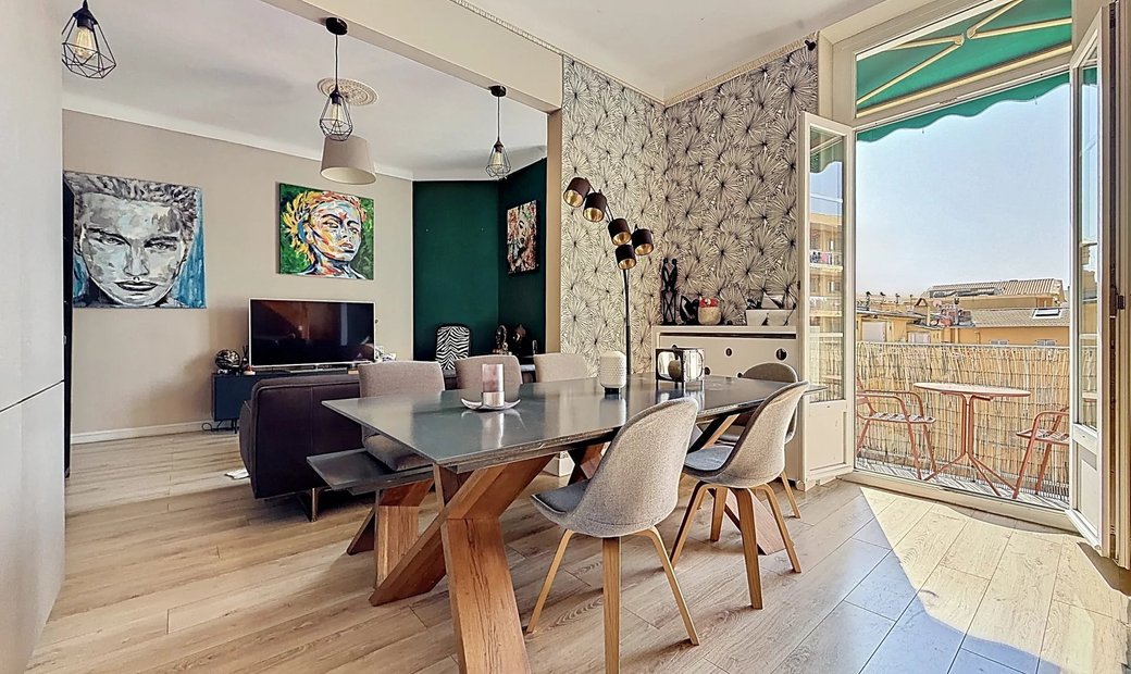 Nice Apartment In Nice, Provence Alpes Côte D'azur, France For Sale ...