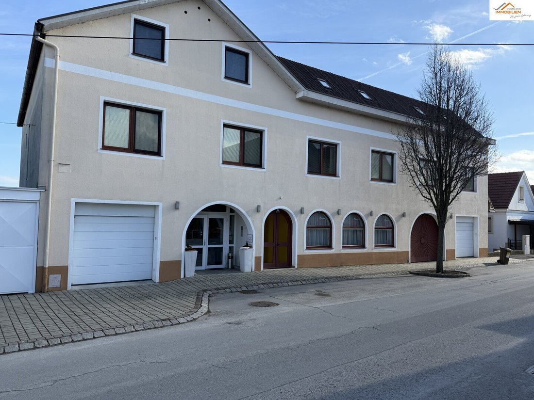 Pension Mit Seeblick In Mörbisch – In Mörbisch Am See, Burgenland ...