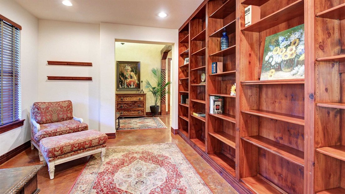 Eleganz Trifft Natur In Einem In Melissa, Texas, Vereinigte Staaten Zu ...