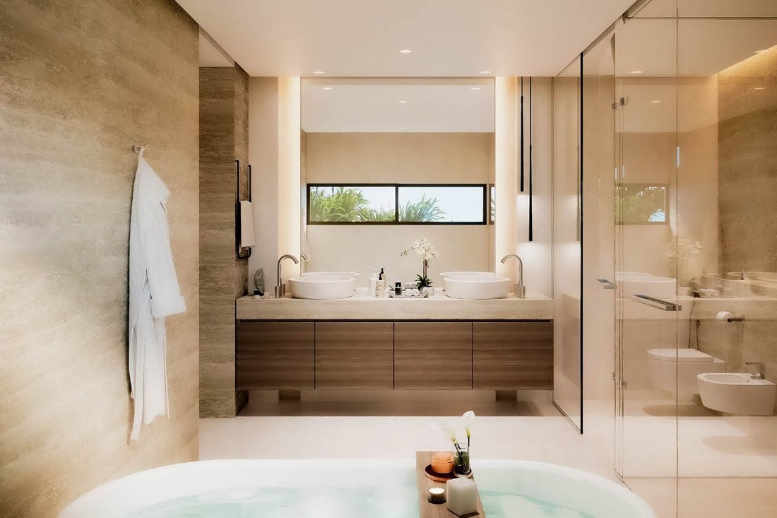 Exclusive Beachfront Villa With In Dubai, Dubai, United Arab Emirates ...