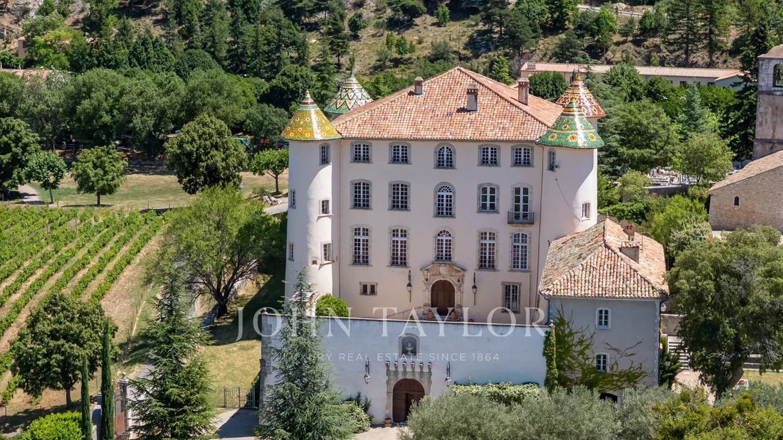Magnificent Château Overlooking In Aiguines, Provence Alpes Côte D'azur ...