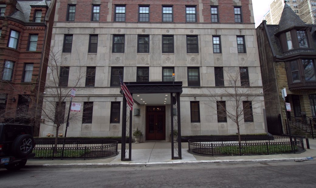 Condominium In Chicago In Chicago, Illinois, United States For Sale ...