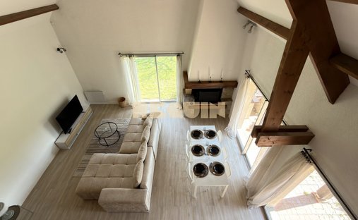 Annonces Immobilières de Requin Immobilier - France | JamesEdition
