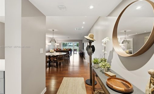 Luxury apartments with garden for sale in Pompano Beach, Florida ...