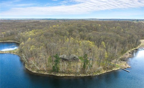 Luxusimmobilien mit sauna zu verkaufen in Clam Falls, Wisconsin ...