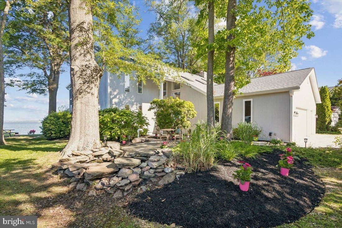 Breathtaking Waterfront Home With In Stevensville, Maryland, United ...