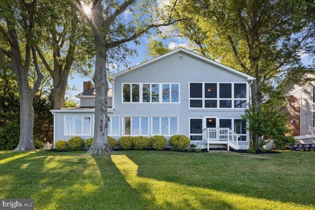 Breathtaking Waterfront Home With In Stevensville, Maryland, United ...