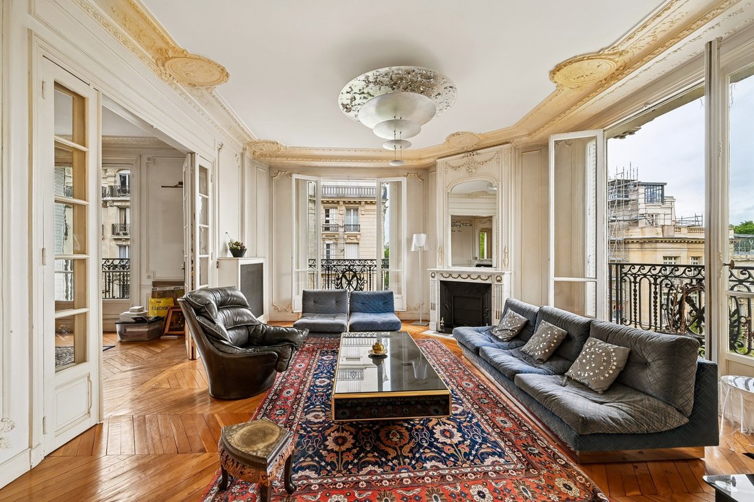 Paris 7th – Champ De Mars – Apartment With In Paris, île De France ...