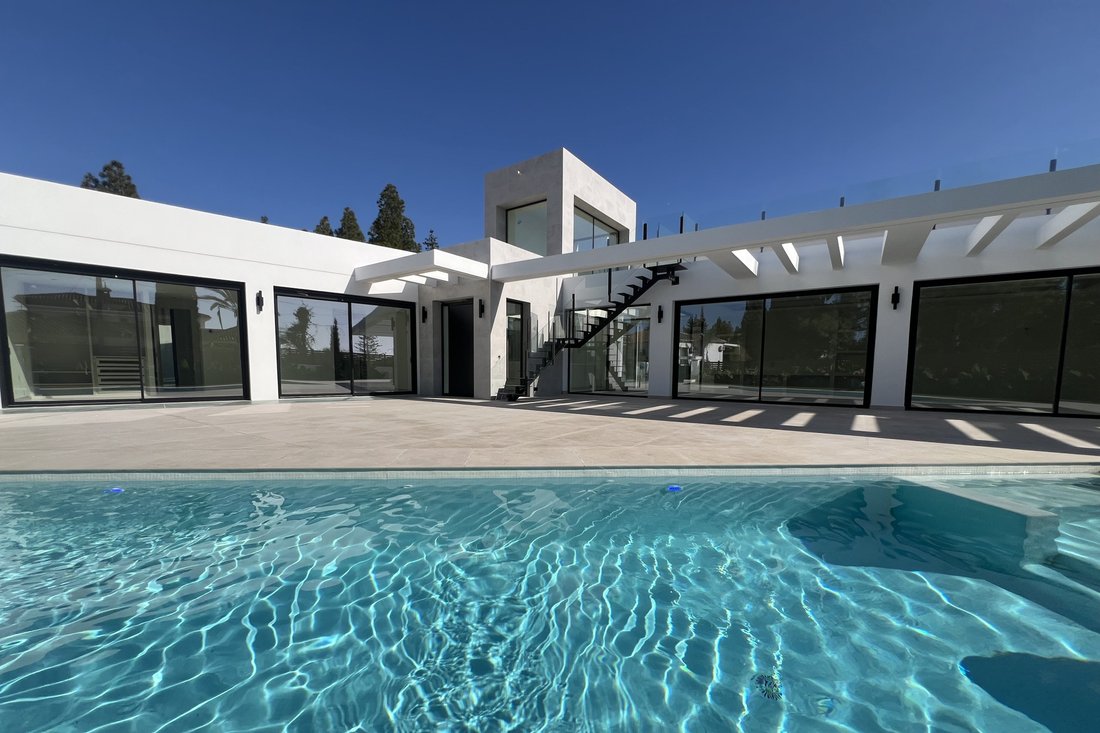 Villa En Mijas, Andalucía, España En Venta (18005972)