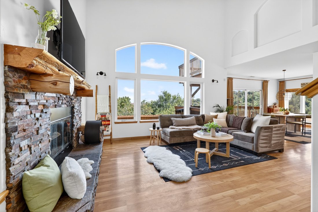 26850 Inyo Court, Lake In Lake Arrowhead, Kalifornien, Vereinigte ...