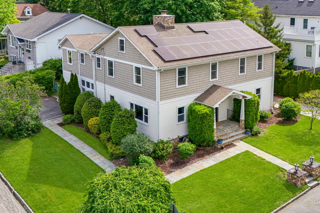 Atemberaubende Armour Villa In Bronxville, New York, Vereinigte Staaten ...