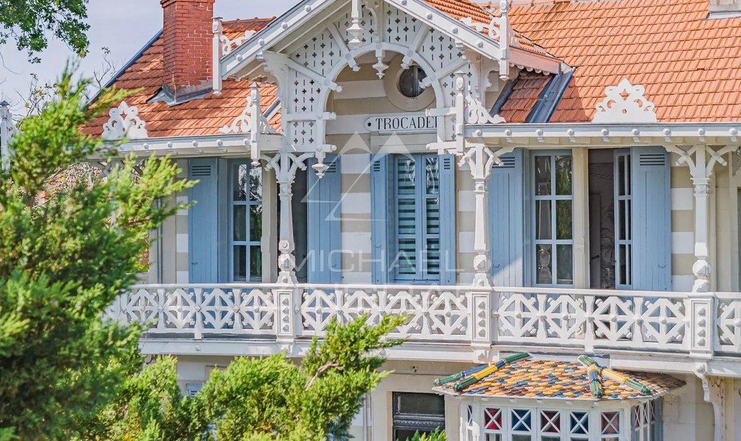 An Iconic Residence In Arcachon’s In Arcachon, Nouvelle Aquitaine ...