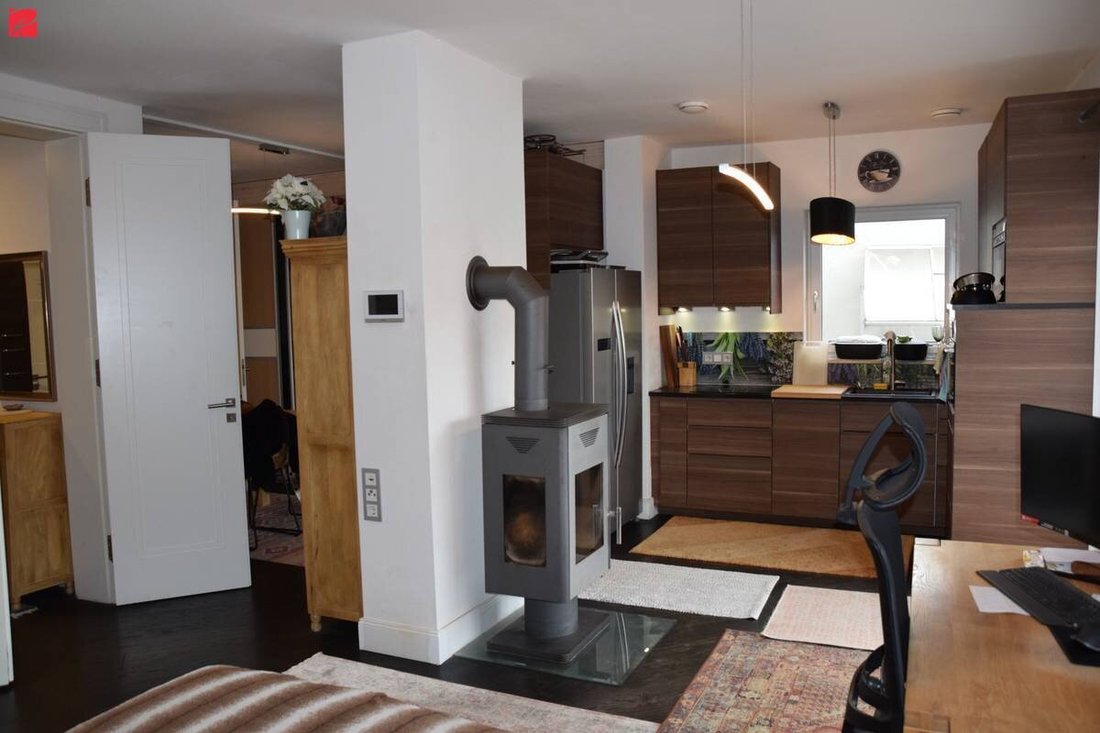 Juwel Am Waldrand: Wo Modernes Design In Linz, Oberösterreich ...