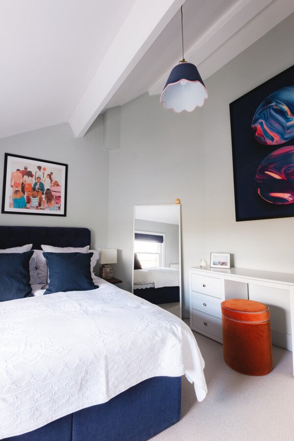 A Stunning Interior Design Led Period Flat In London, England, United ...