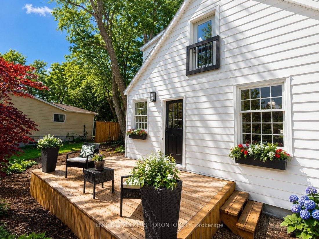 Haus Im Cape Cod Stil Im Herzen Von Creemore In Creemore, Ontario ...
