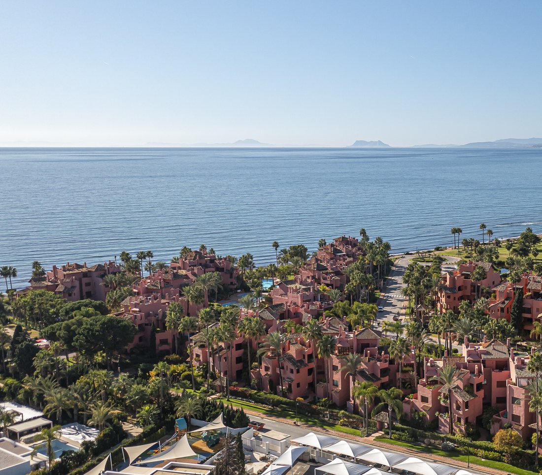 Ground Floor Apartment For Sale In Menara Beach, In Estepona, Andalusia ...