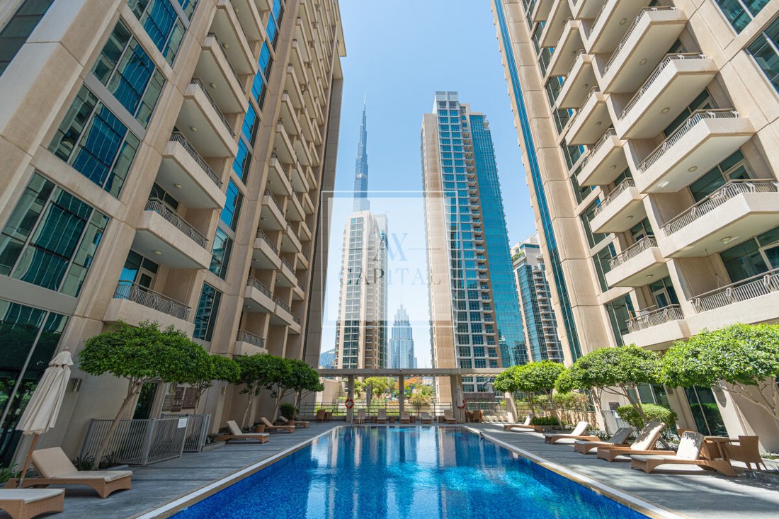 High Floor| Burj Khalifa View | En Dubái, Dubái, Emiratos árabes Unidos ...