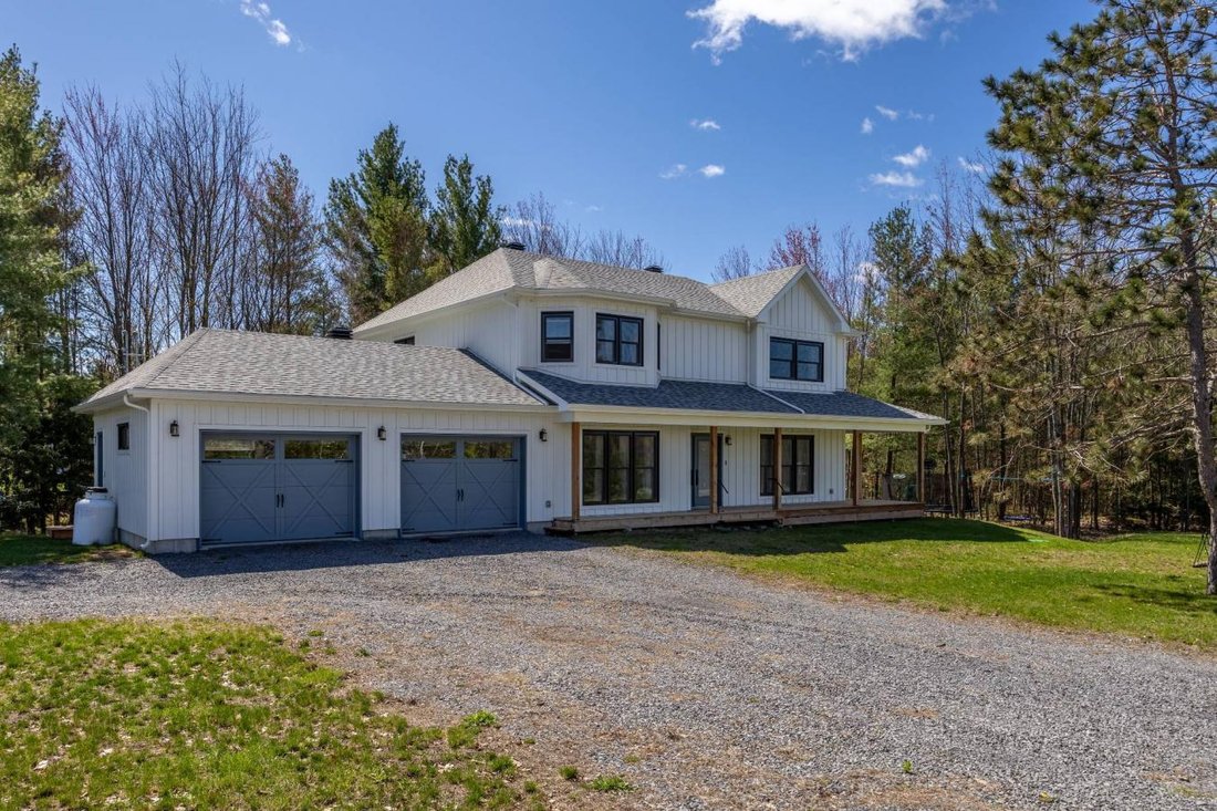 2500 Rang Des Savary In Saint Antoine Abbé, Quebec, Canada For Sale ...