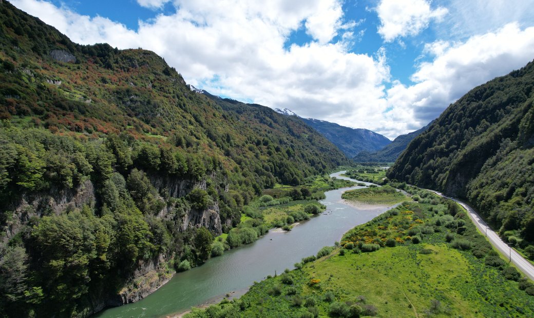 1,021 Hectare Riverside Estate On The Simpson River, In Coyhaique ...