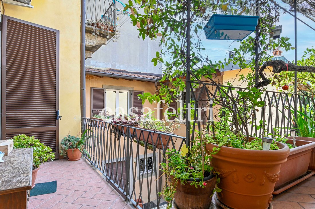Apartment With Terrace On Via Pignolo In Sant'alessandro, Bergamo ...