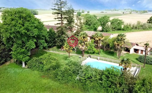Luxury houses with pool for sale in Ayzieu, Occitanie, France ...