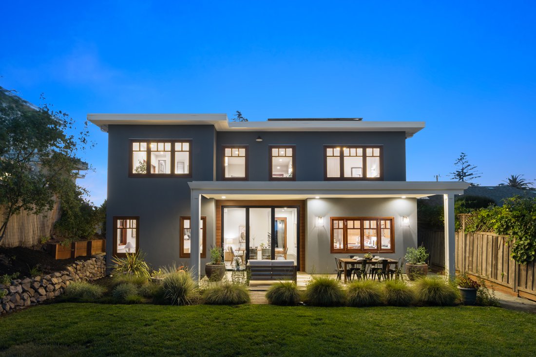 Modern Elegance Meets Timeless In Oakland, California, United States ...
