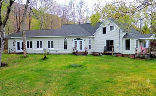 Luxury water view houses for sale in Indian Brook, Nova Scotia, Canada ...