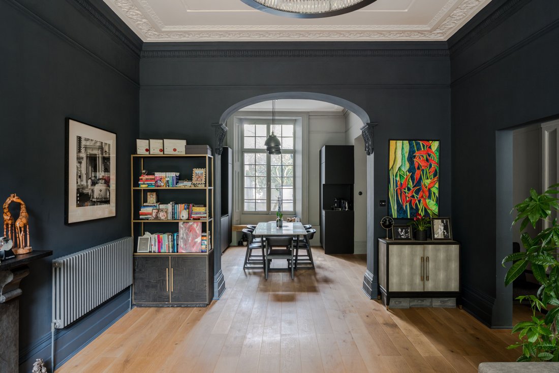 A Spectacular Raised Ground Floor Flat With In Hyde Park, Westminster ...