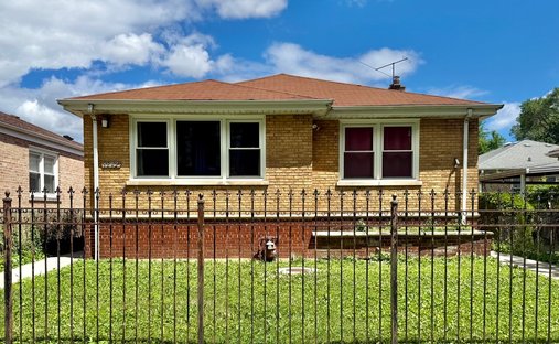 Anuncios por City and Field Real Estate - Chicago - United States ...
