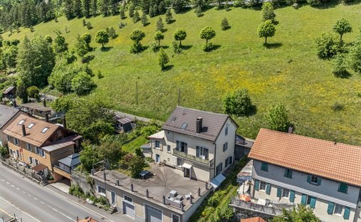 Casas de lujo para comprar en Vallorbe, Cantón de Vaud, Suiza ...