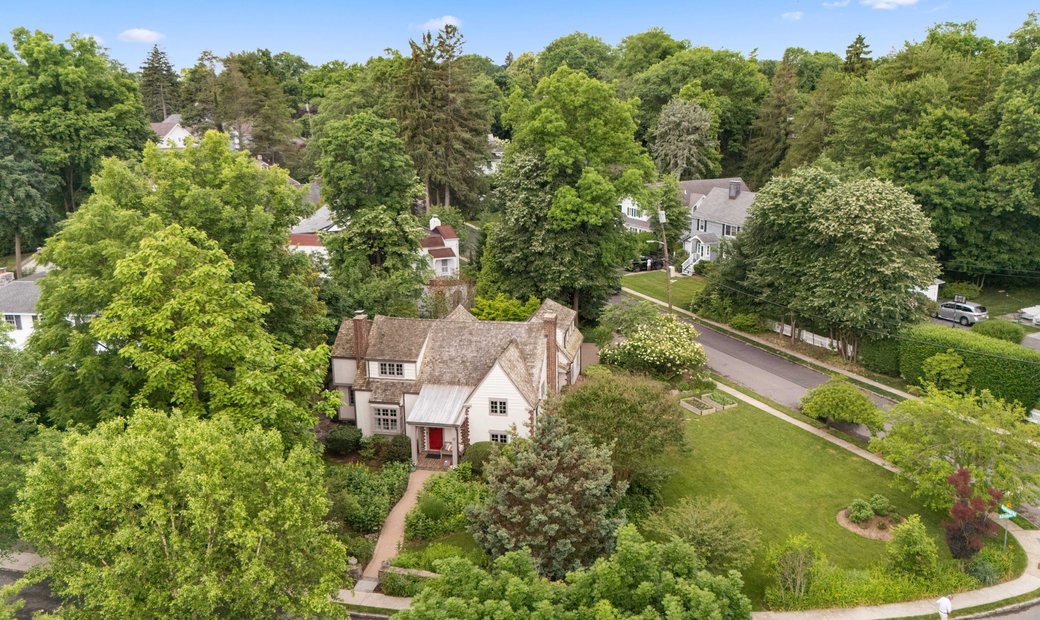 Charming English Cottage With Enchanting In Larchmont, New York, United ...