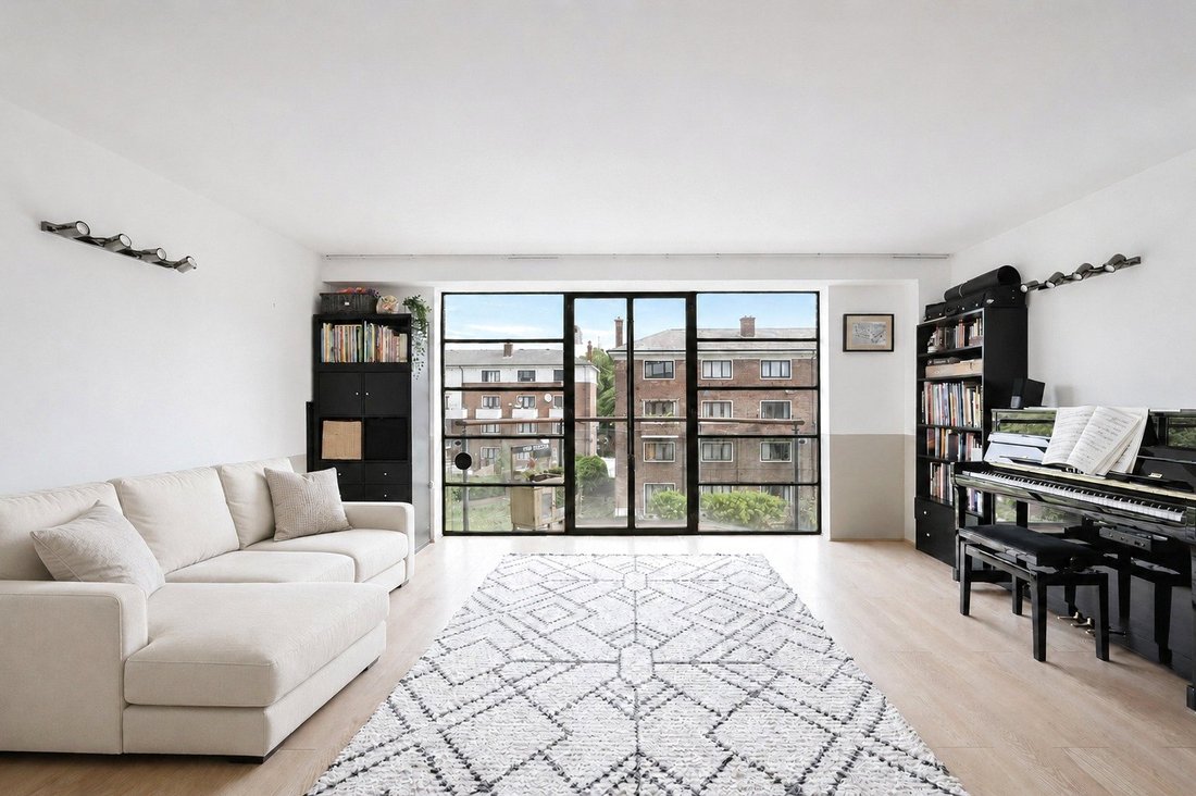 New Wharf Road, London, N1 In Kings Cross, Islington, England For Sale ...