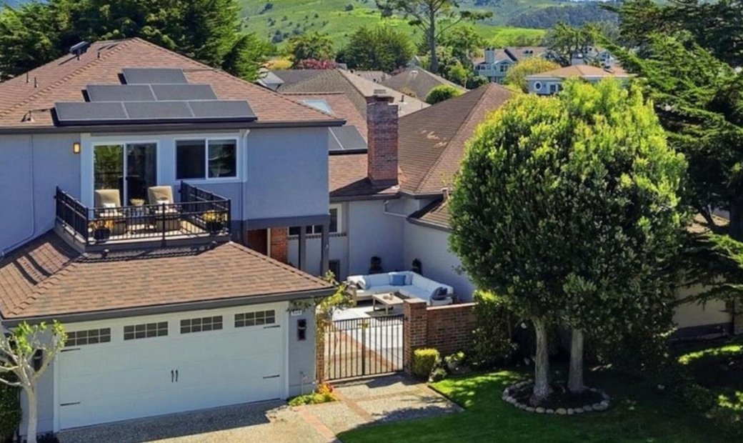 Single Family Residence In Half In Half Moon Bay, California, United ...