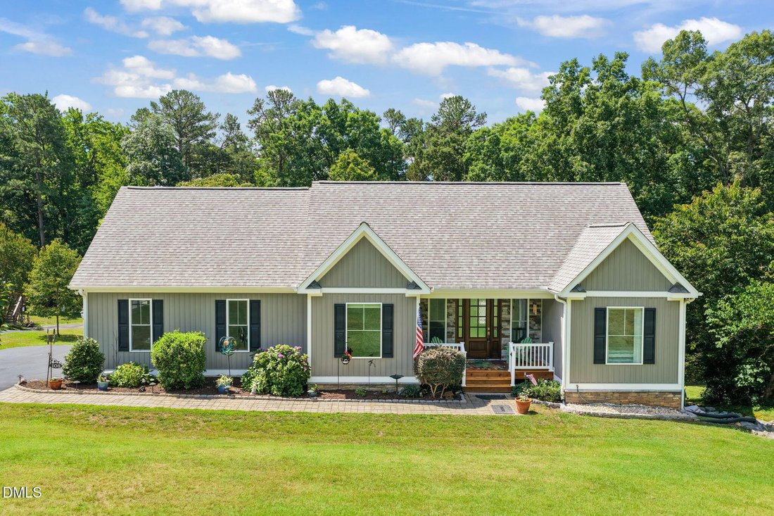 Ranch In Clarksville In Clarksville, Virginia, United States For Sale ...
