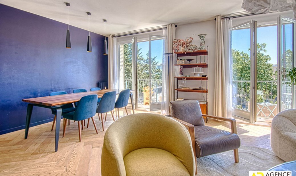 Versailles Rive Droite 5 Room Apartment In Versailles, île De France ...