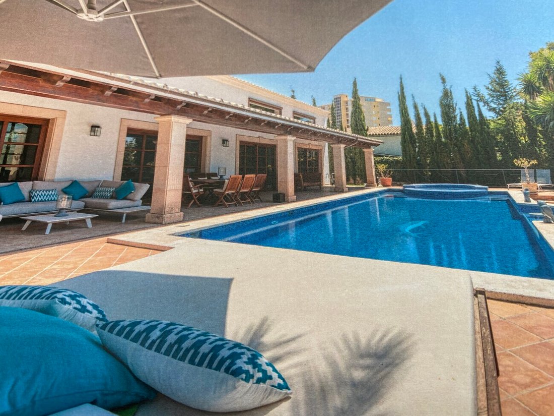 Luxury Mediterranean Villa In Prime Location Palmanova In Spain For ...
