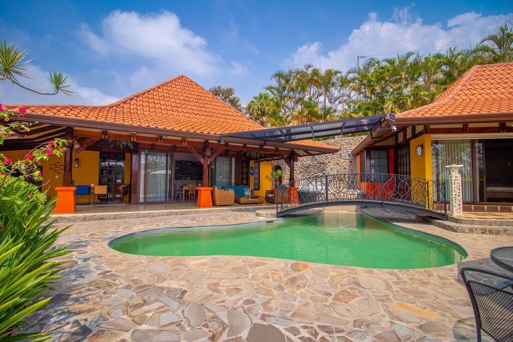 Balinese Oasis In Desirable Atenas In Jesús, Alajuela Province, Costa ...