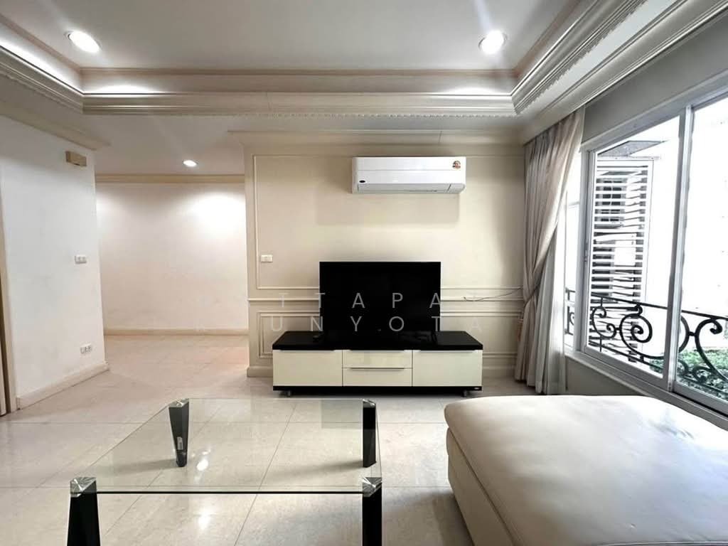 La Vie En Rose Place, Bangkok In Bangkok, Krung Thep Maha Nakhon ...