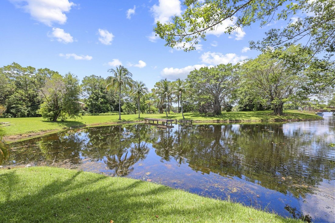 Unmatched 10 Acre Luxury Estate With In Boca Raton, Florida, United ...